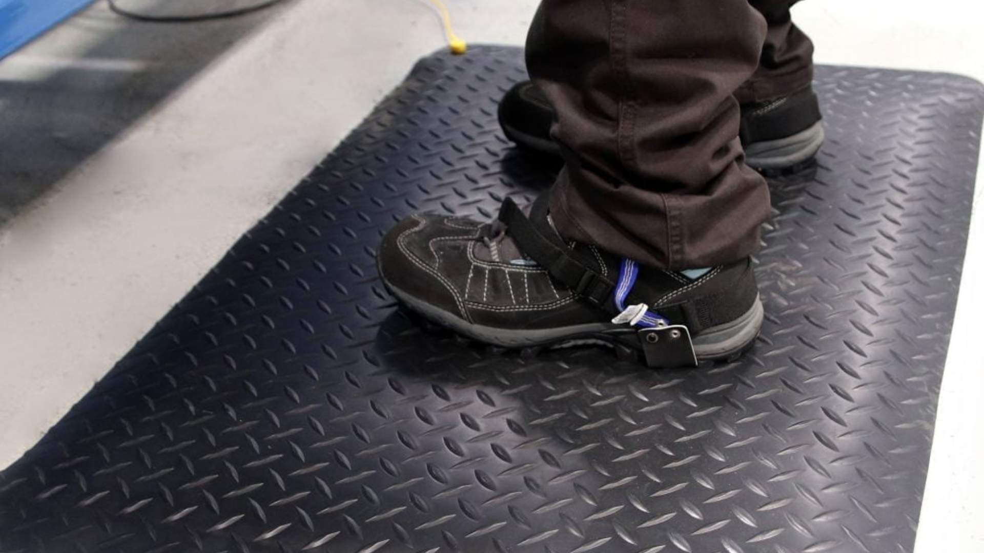 Safe-Flex Anti-Fatigue Workstation Kit – Mat Supplier Group